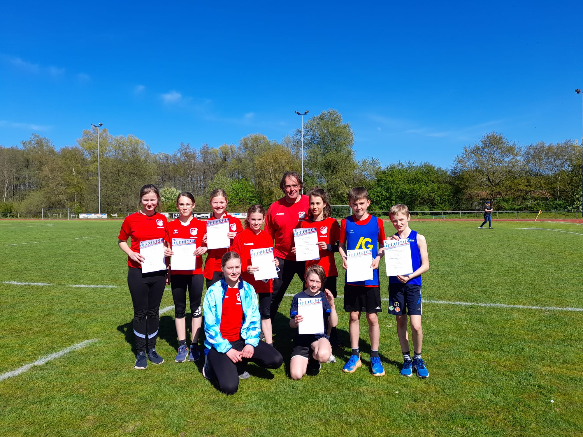 Leichtathletik-Nachwuchs erfolgreich bei Bezirksmeisterschaft - TSV ...